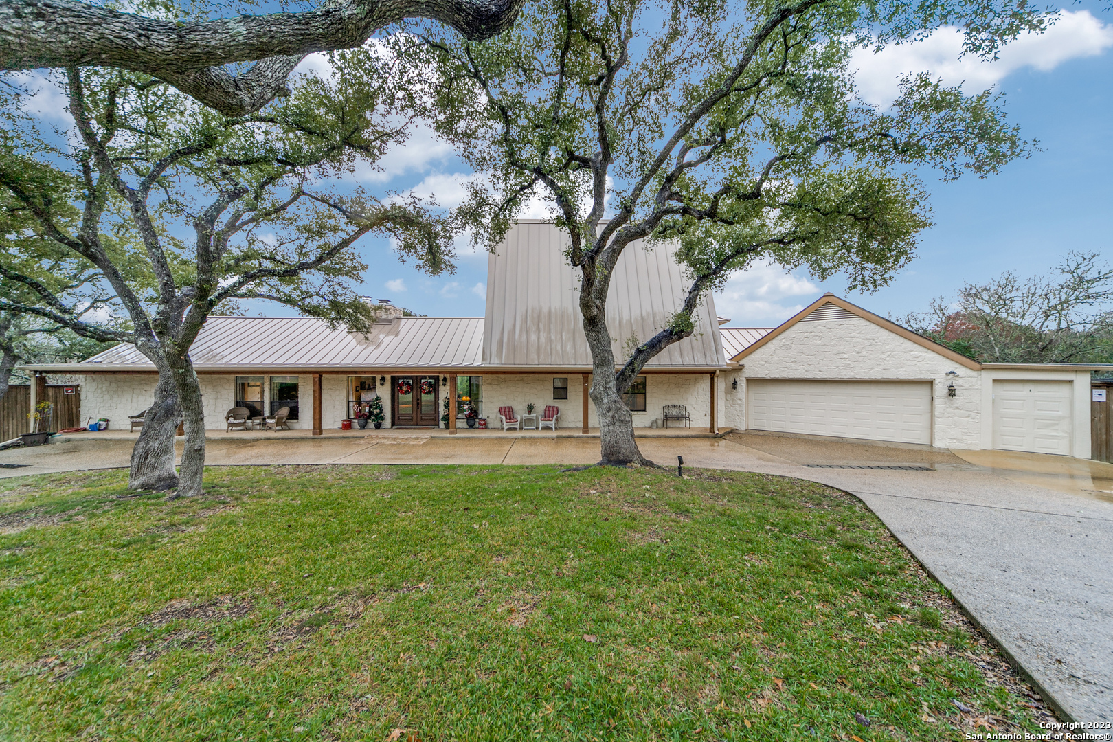 8606 BOLD FORBES CIR, Boerne, TX 78015